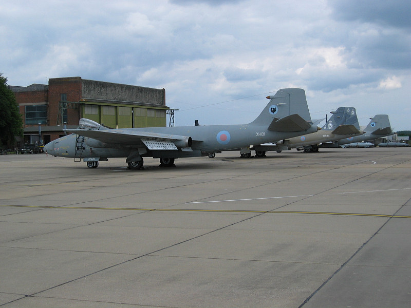Last overseas operations - Canberra squadron returns - Military Airshows